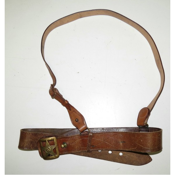 Soviet Red Army leather belt M 35 with star