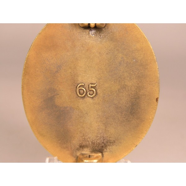 Klein und Quenzer. Insignia de oro de la clase Wound1939