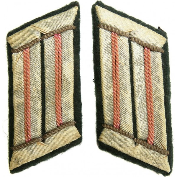 Wehrmacht officers rank collar for the armored troops or ...