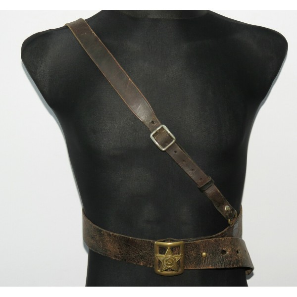 M35 belt for the command staff of the Red Army with a cross strap