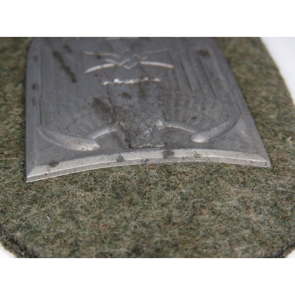 Cholm sleeve shield 1942. Short "m" variant