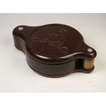 Red Army magnifying glass