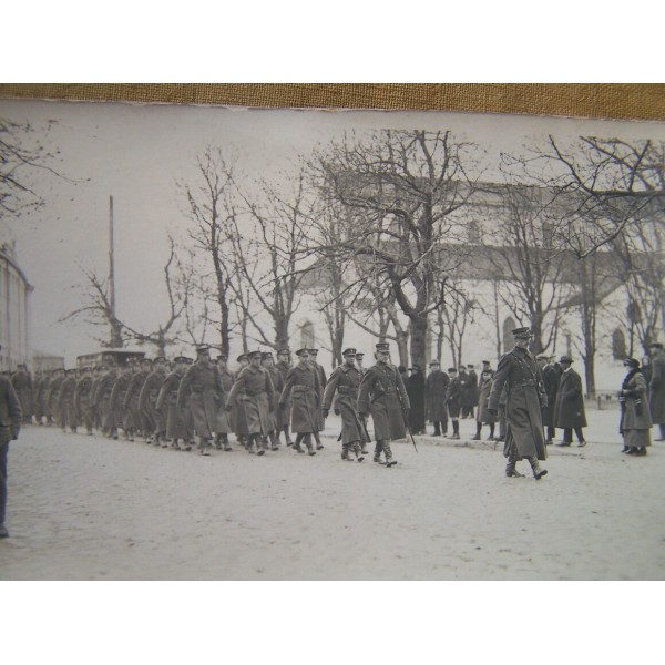 Set of 126 pictures of one officer, pre-ww1, ww1, Civilian war and pre ...