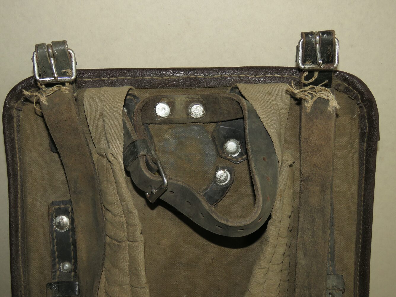 Pad frame carrier for heavy equipment of the Red Army, Mortar or MG
