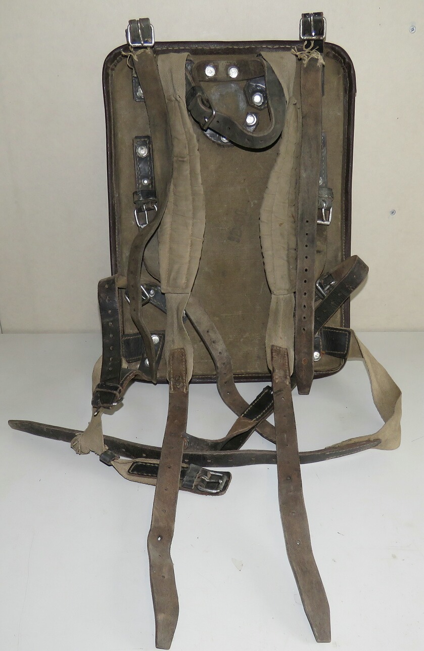 Pad frame carrier for heavy equipment of the Red Army, Mortar or MG