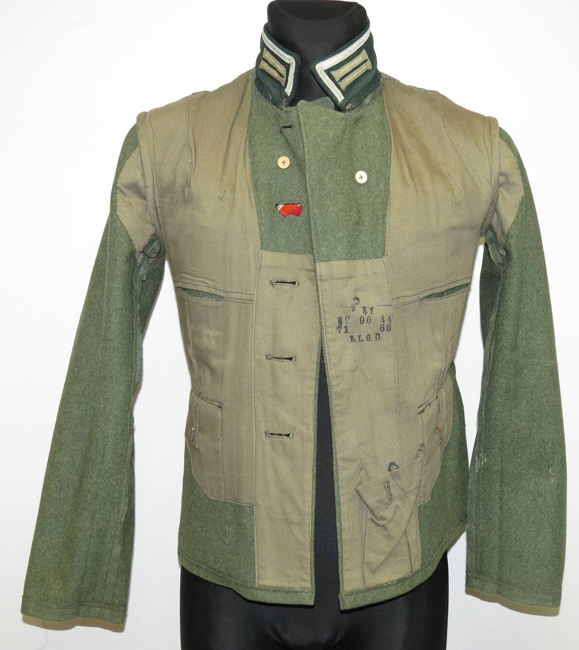 Wehrmacht M40 62nd Infantry Regiment NCO’s tunic.- Heer