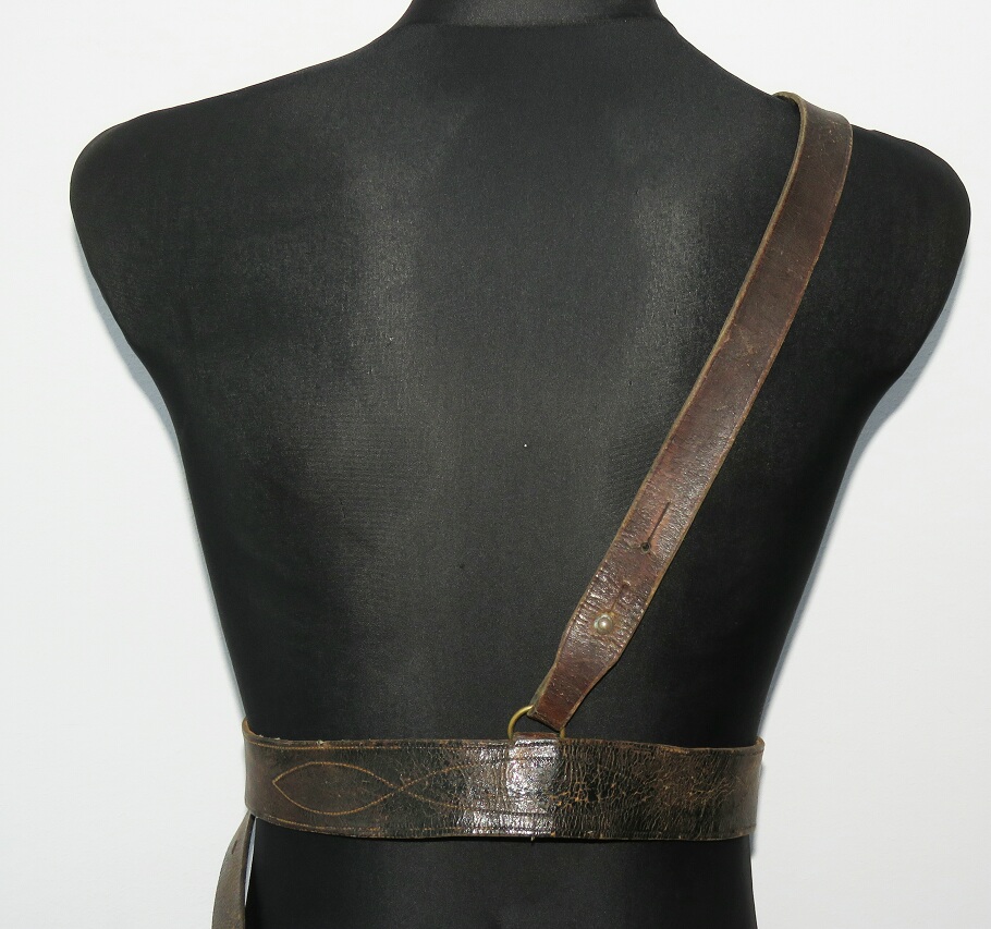 M35 belt for the command staff of the Red Army with a cross strap