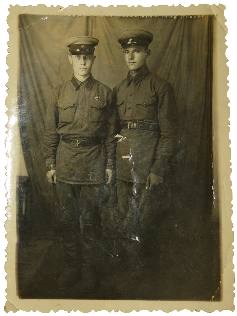 Studio photo of two Red Army soldiers
