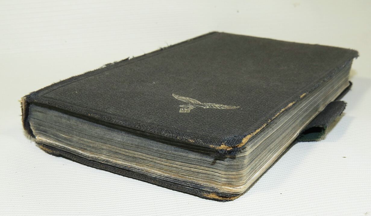 Notebook "Soldier's friend", Luftwaffe issue, 1937- Books, Magazines ...