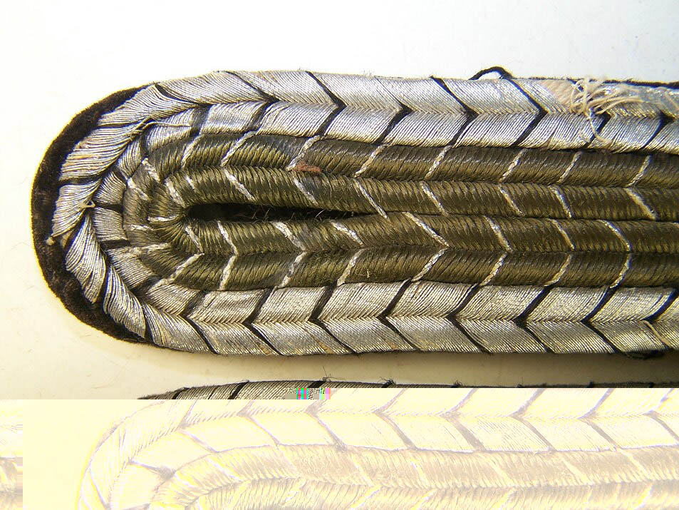 RAD Unterfeldmeister sew in shoulder boards- Heer