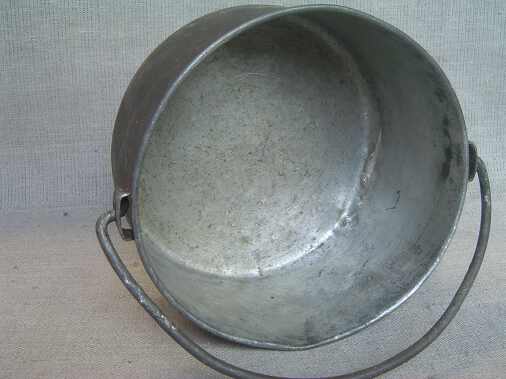 Red Army / Soviet Russian M 24 Mess tin round