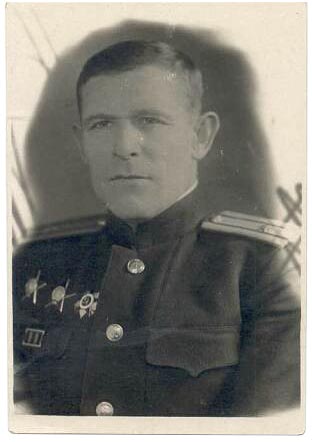 WW2 guards captain of 3 rank of naval infantry.- Photos & Postcards