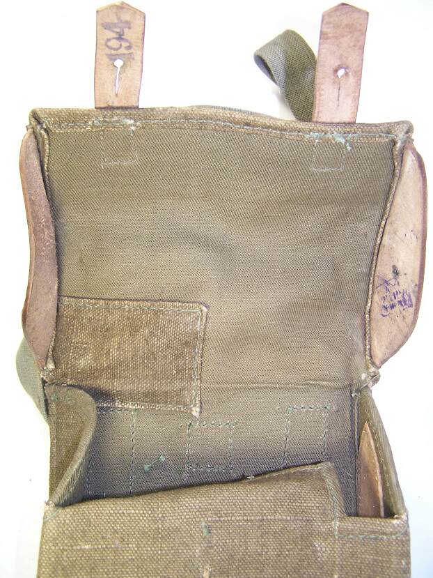WW2 Flare pistol pouch